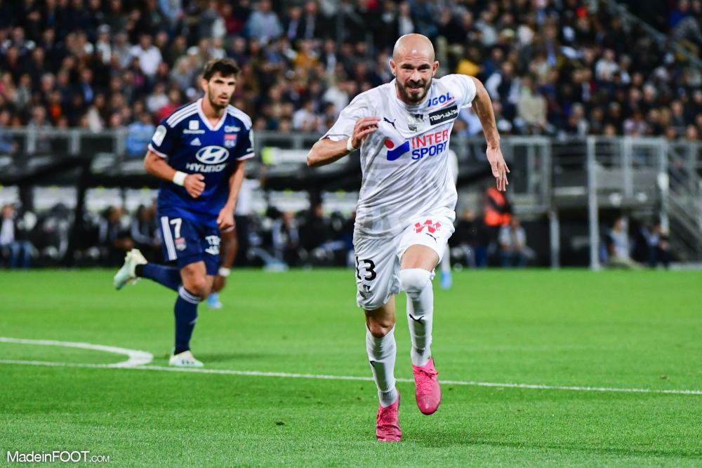 Photos OL Ligue 1 : Matchs, Amiens 2 - 2 Lyon - 14/09