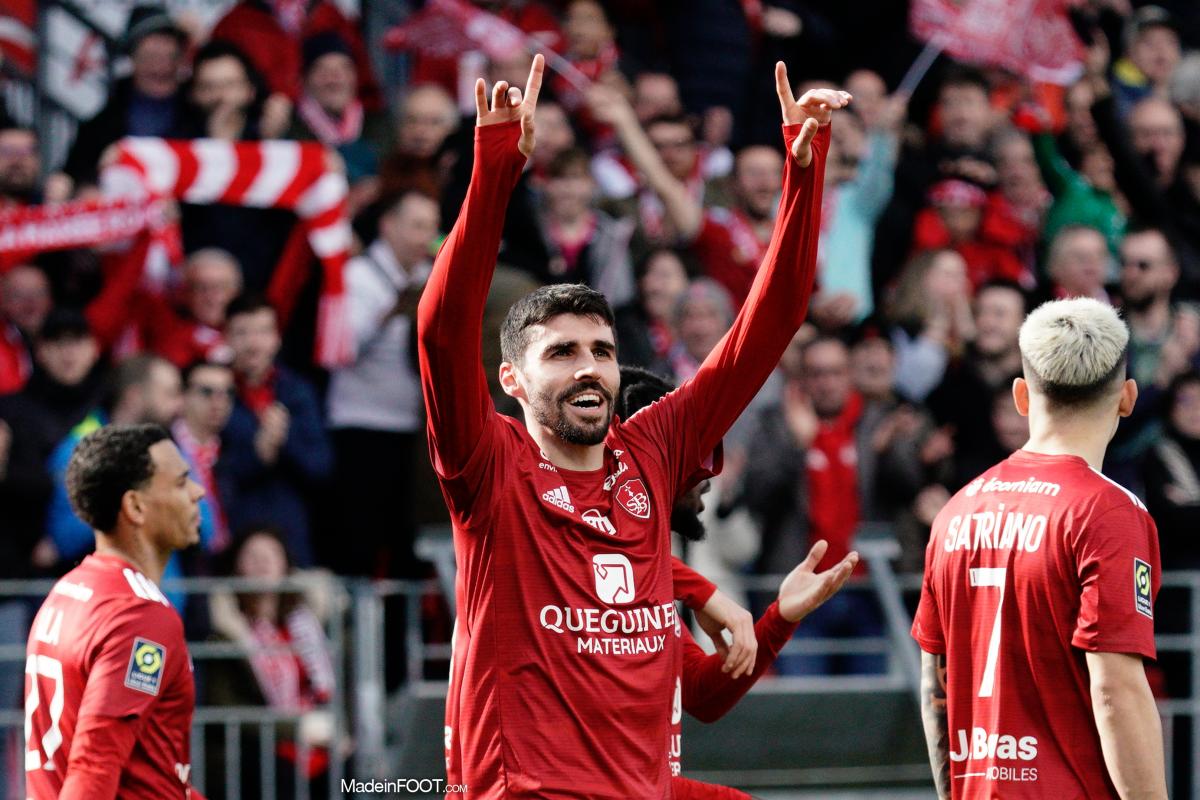 Mercato - Un rôle majeur prévu pour Pierre Lees-Melou à l'OL, le prix ...