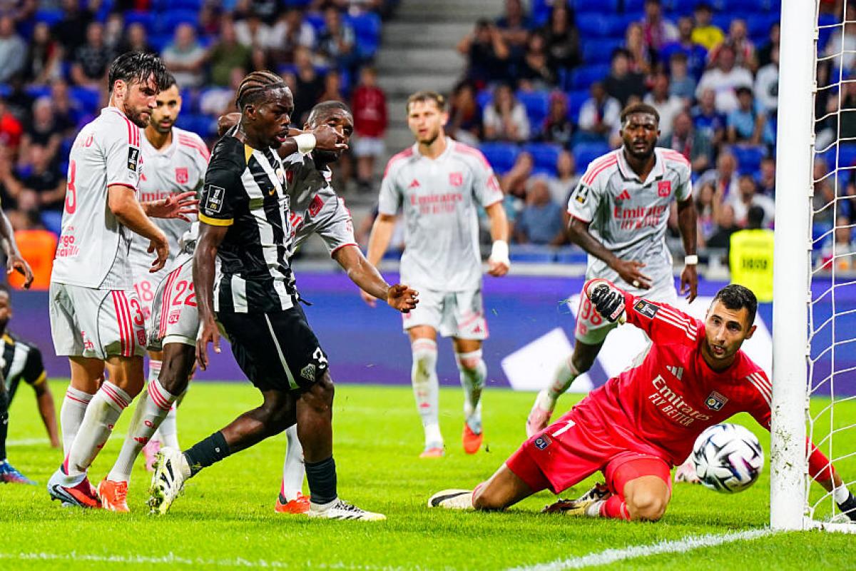 OL - La réaction de Dominik Greif après la défaite rageante des Gones face au TFC